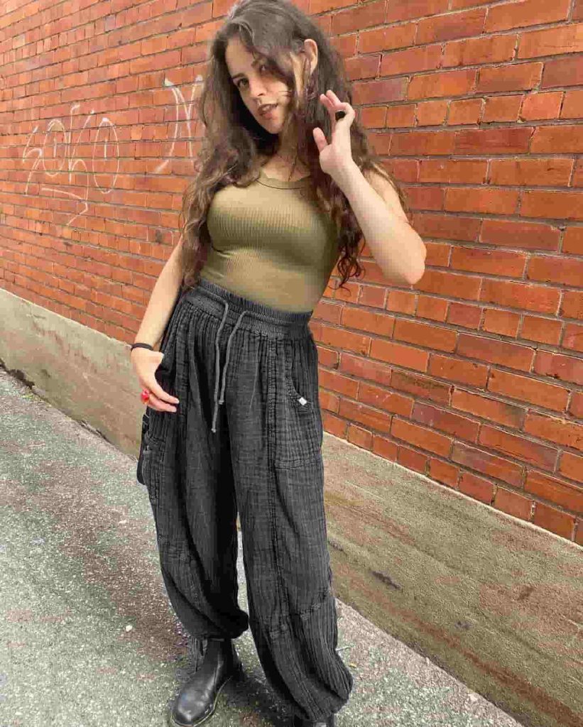 Quinn Finite Bio, Age, Wiki, Height and Weight, Net Worth, Photos, Boyfriend, and More - LekGh.com